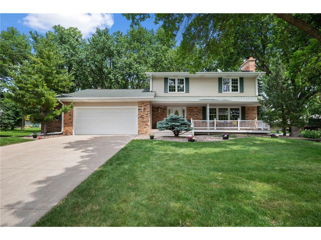 10856 Hyland Terrace, Eden Prairie, MN, 55344 | MLS: 6693959 | Edina Realty