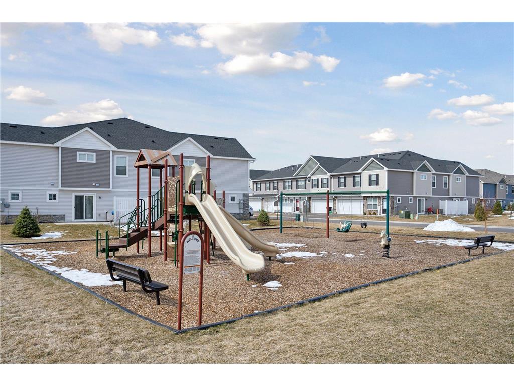 10887 Dunkirk Place N, Dayton, MN, 55369 | MLS: 6512716 | Edina Realty