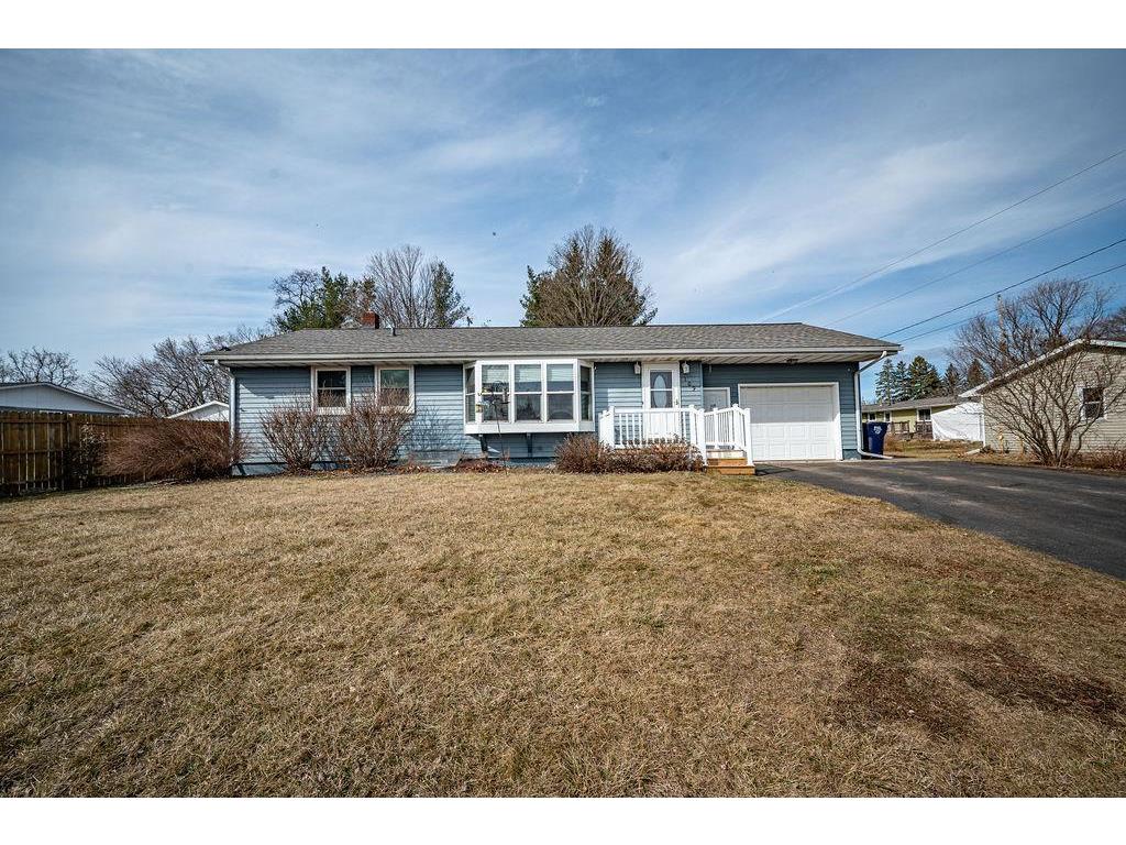 109 Halls Hill Street, Ellsworth, WI, 54011 | MLS: 6501791 | Edina Realty