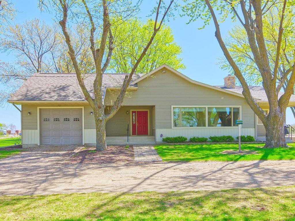 10931 US Highway 12 SW, Howard Lake, MN, 55349 | MLS: 6715297 | Edina ...