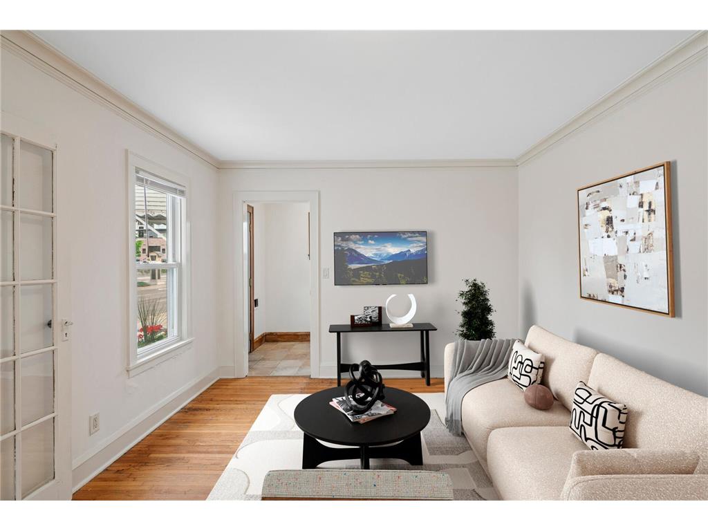 11 Blake Road S, Hopkins, MN, 55343 | MLS: 6751429 | Edina Realty