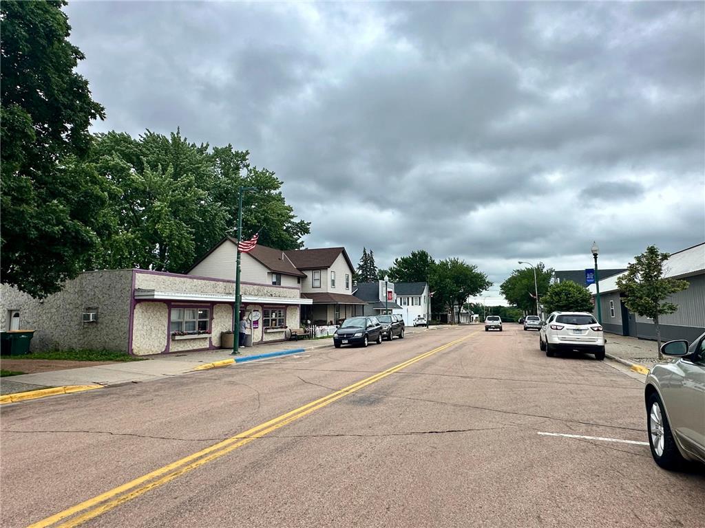 110 Main Street E, Norwood Young America, MN, 55397 | MLS: 6561781 ...