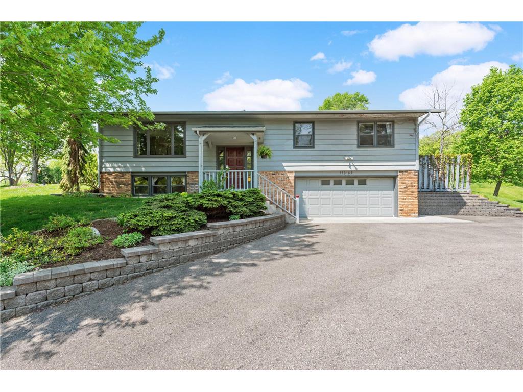 110102 Friendship Lane, Chaska, MN, 55318 | MLS: 6532246 | Edina Realty