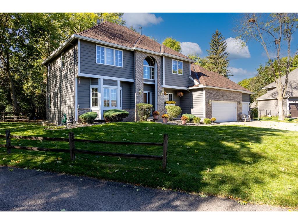 11024 Boone Circle, Bloomington, MN, 55438 | MLS: 9088664 | Edina Realty