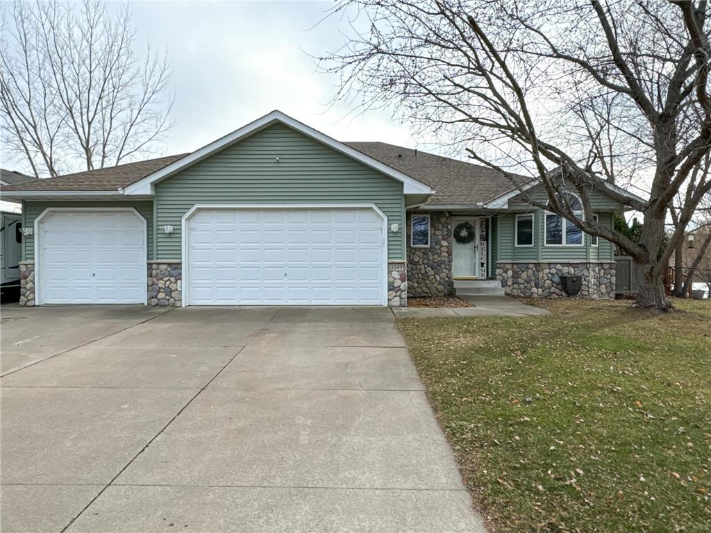 11049 278th Street, Chisago City, MN, 55013 | MLS: 6636263 | Edina Realty