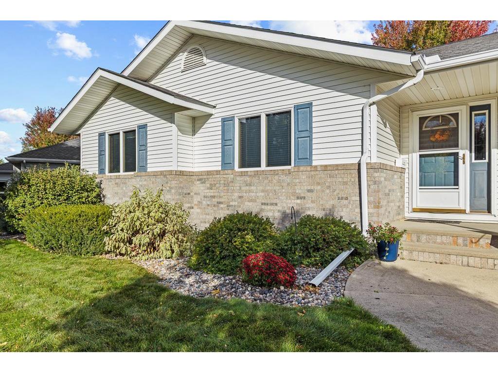1105 David Drive, Marshall, MN, 56258 | MLS: 6784681 | Edina Realty