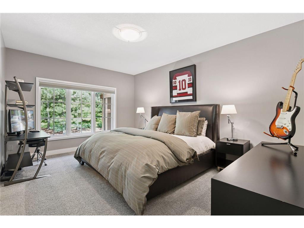 11068 Bell Oaks Estate Road, Eden Prairie, MN, 55347 | MLS: 6749244 ...