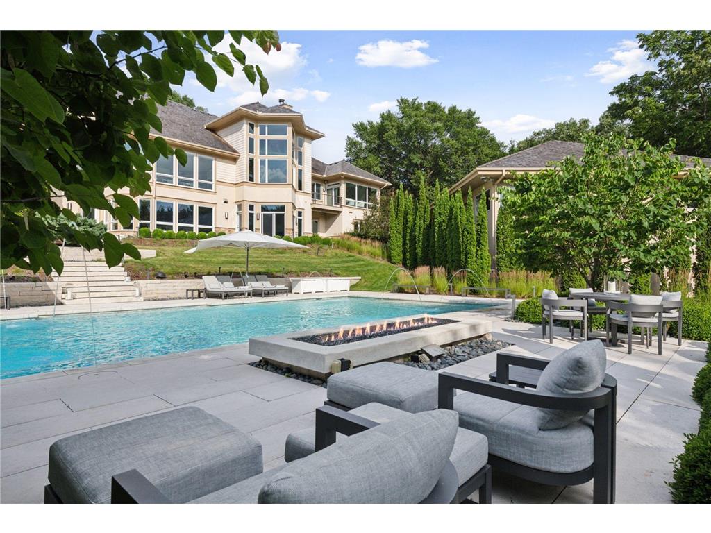 11068 Bell Oaks Estate Road, Eden Prairie, MN, 55347 | MLS: 6749244 ...