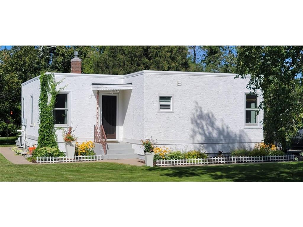 1107 Roosevelt Road SE, Bemidji, MN, 56601 | MLS: 6720807 | Edina Realty