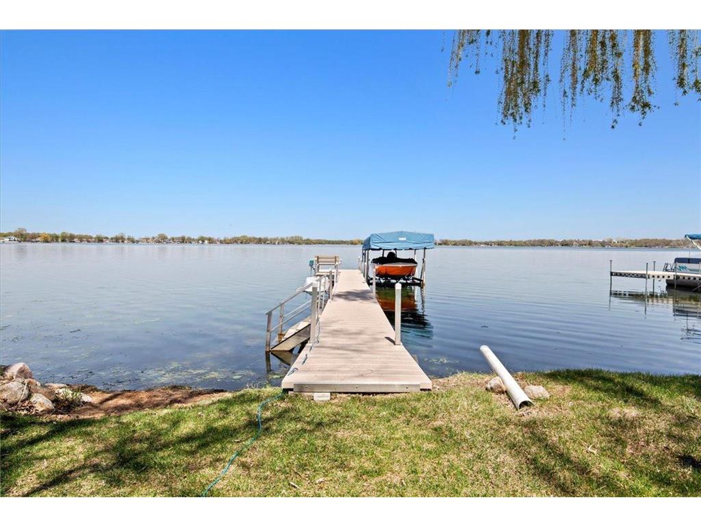 1108 Lakeview Drive, Waverly, MN, 55390 | MLS: 6722848 | Edina Realty