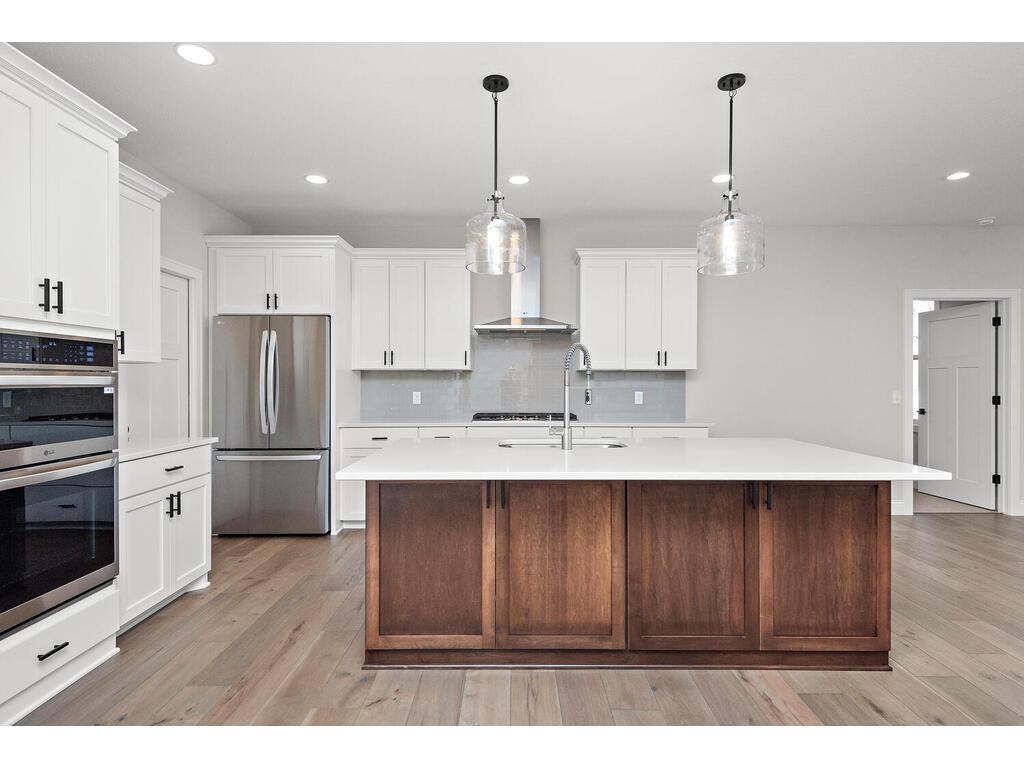 111 Creekside Bay SE, Saint Michael, MN, 55376 | MLS: 6543456 | Edina ...