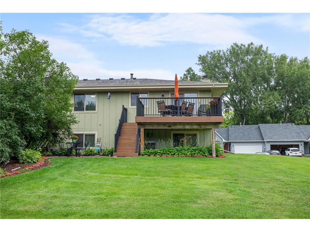 1110 Boone Avenue N, Golden Valley, MN, 55427 | MLS: 6750499 | Edina Realty