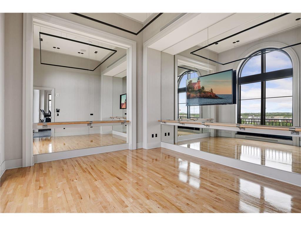 1111 W River Parkway #10E, Minneapolis, MN, 55415 | MLS: 6543585 ...