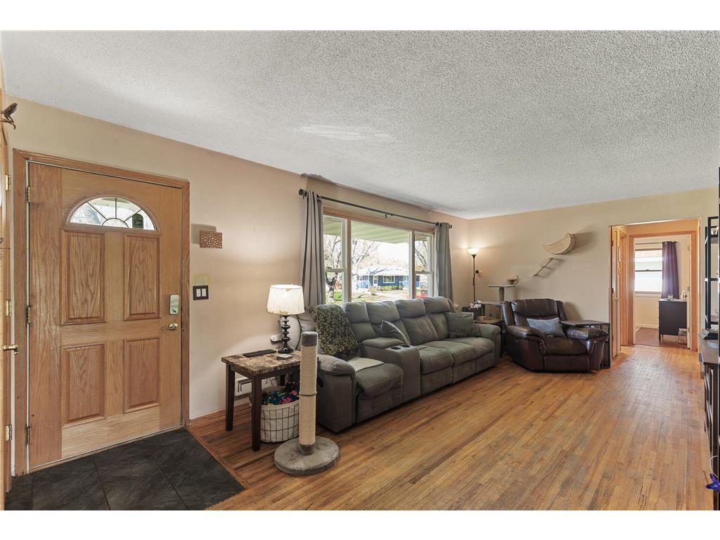 11127 7th Street NE, Blaine, MN, 55434 | MLS: 6522773 | Edina Realty