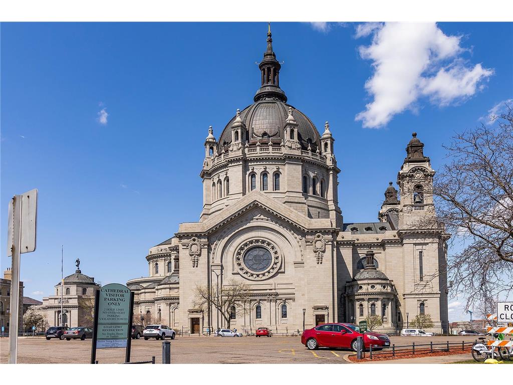 112 Western Avenue N #4, Saint Paul, MN, 55102 | MLS: 6728566 | Edina ...