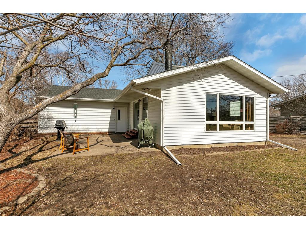 1120 23rd Avenue N, Saint Cloud, MN, 56303 | MLS: 6499049 | Edina Realty