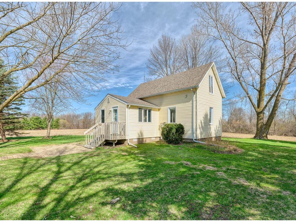 1120 County Road W, Downing, WI, 54734 | MLS: 6702765 | Edina Realty