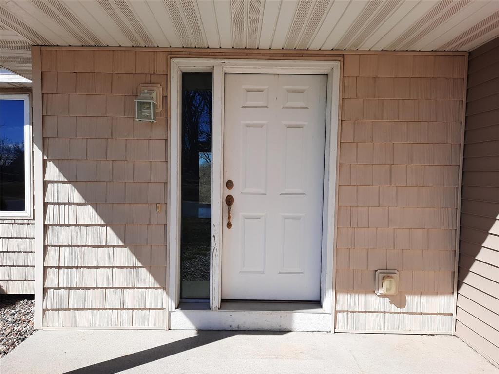 1120 N Ridge Drive NW, Montgomery, MN, 56069 | MLS: 6514074 | Edina Realty