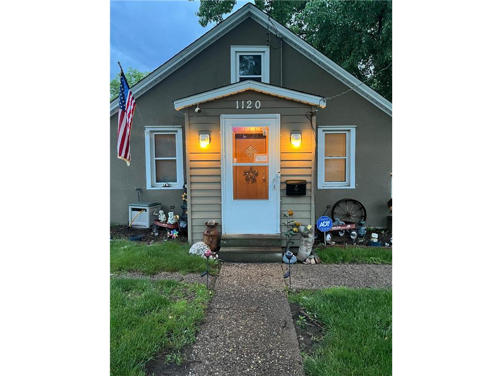 1120 Spring Street, Hastings, MN, 55033 | MLS: 6537637 | Edina Realty