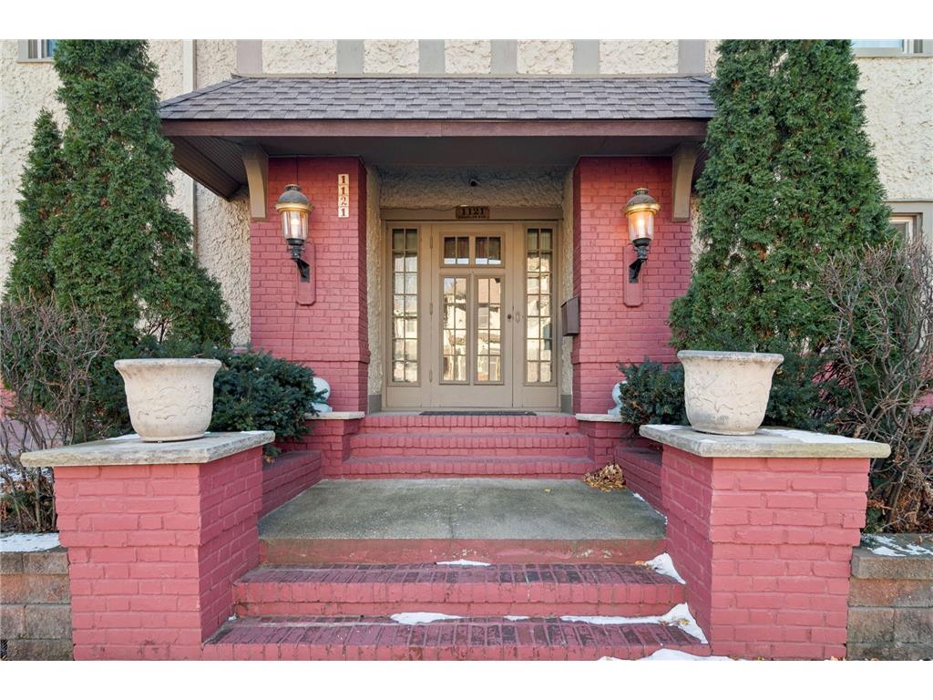 1121 Douglas Ave, Minneapolis, MN, 55403 | MLS: 6738244 | Edina Realty