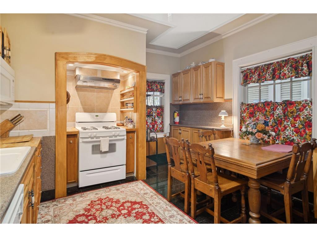 1121 Douglas Ave, Minneapolis, MN, 55403 | MLS: 6738244 | Edina Realty