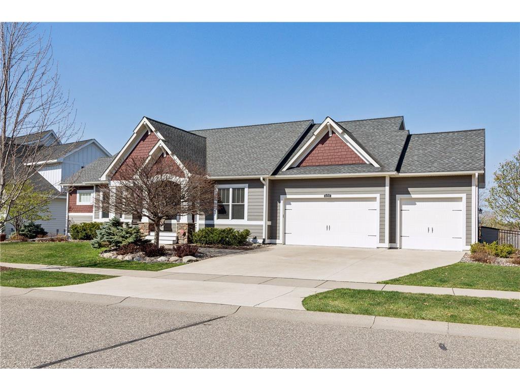 11221 Halstead Trail, Woodbury, MN, 55129 | MLS: 6524006 | Edina Realty