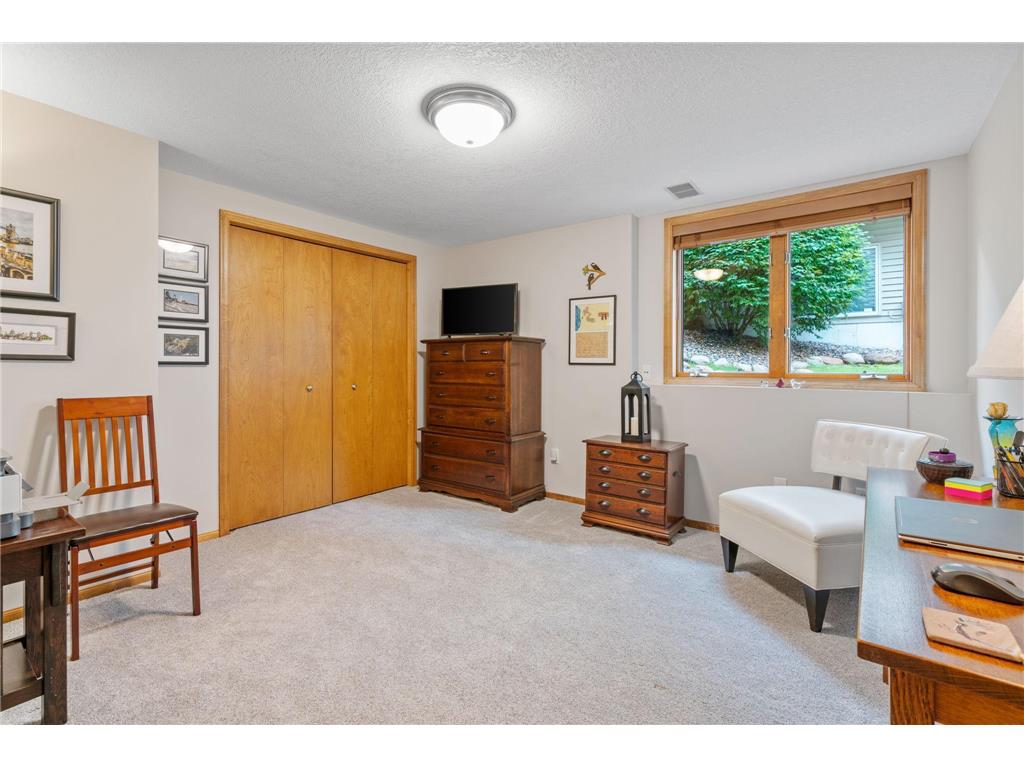 11244 Wyoming Road S, Bloomington, MN, 55438 | MLS: 6554925 | Edina Realty