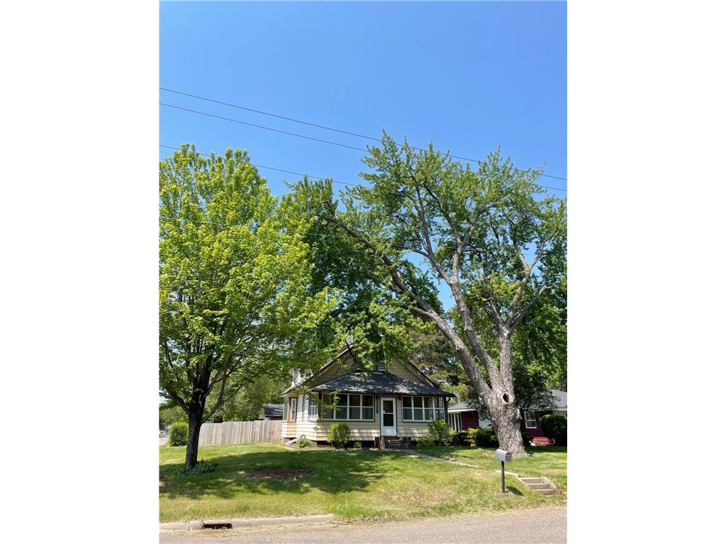 1125 9th Avenue SE, Saint Cloud, MN, 56304 | MLS: 6733797 | Edina Realty