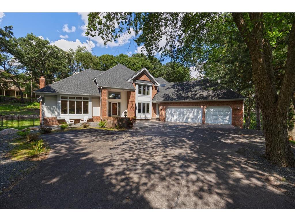 11280 Bluestem Lane, Eden Prairie, MN, 55347 | MLS: 6747947 | Edina Realty