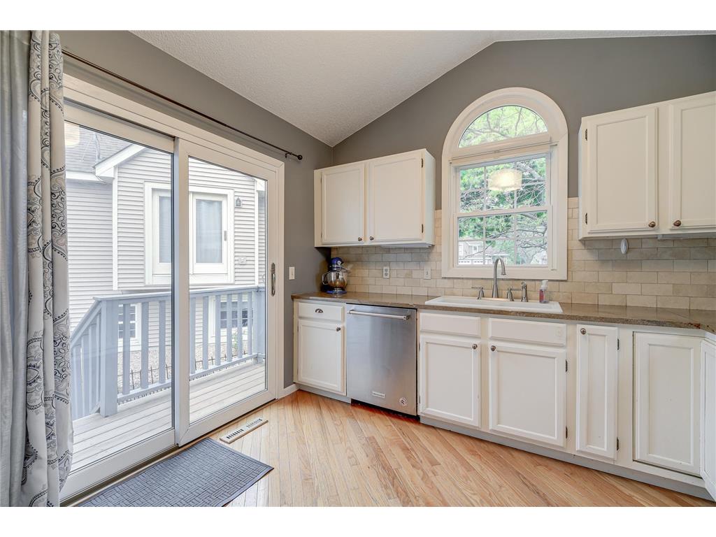 11286 50th Place N, Plymouth, MN, 55442 | MLS: 6539141 | Edina Realty