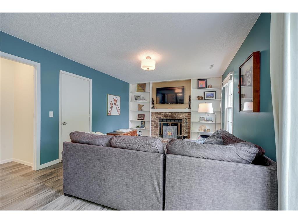 11286 50th Place N, Plymouth, MN, 55442 | MLS: 6539141 | Edina Realty