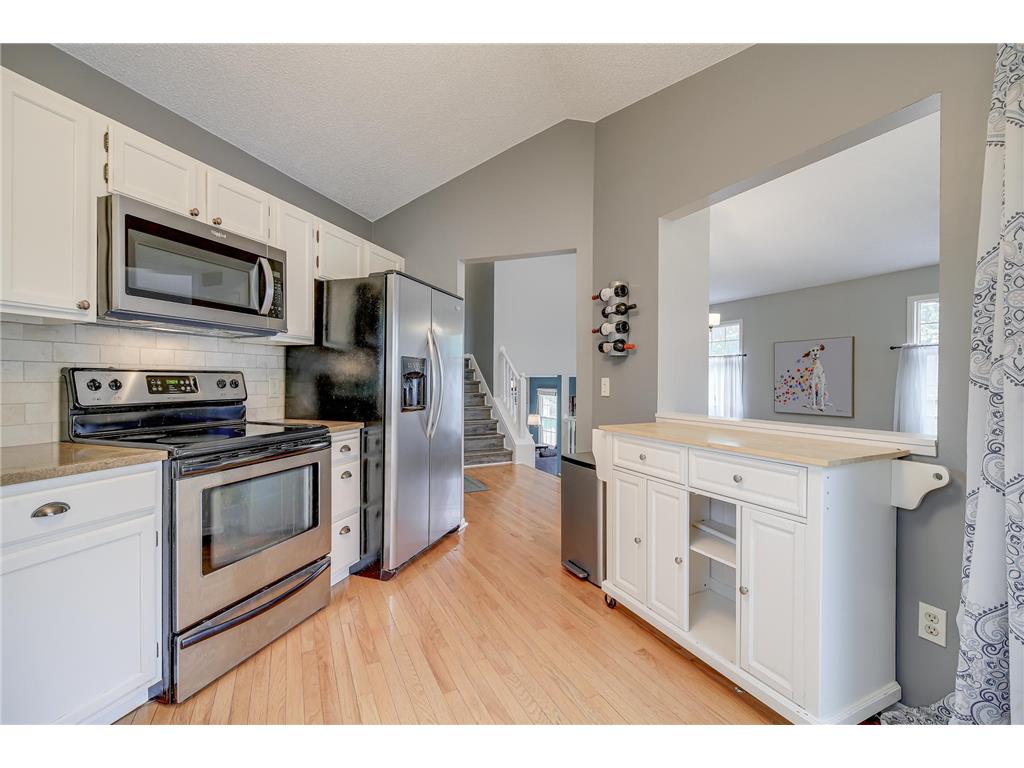 11286 50th Place N, Plymouth, MN, 55442 | MLS: 6539141 | Edina Realty