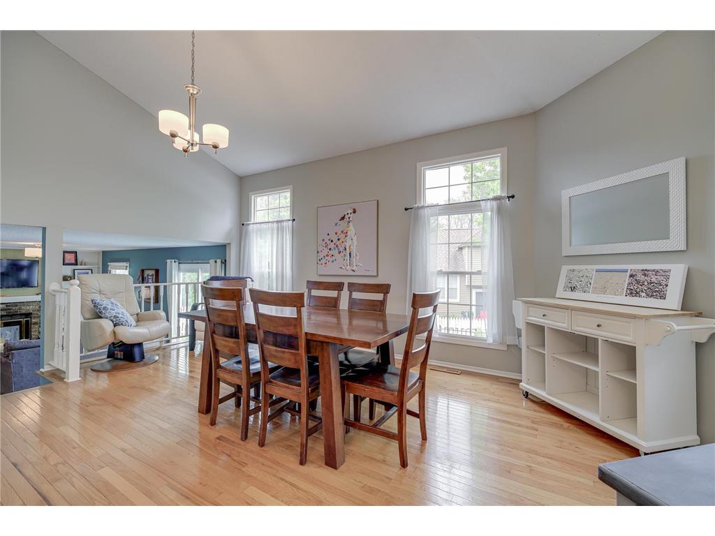 11286 50th Place N, Plymouth, MN, 55442 | MLS: 6539141 | Edina Realty