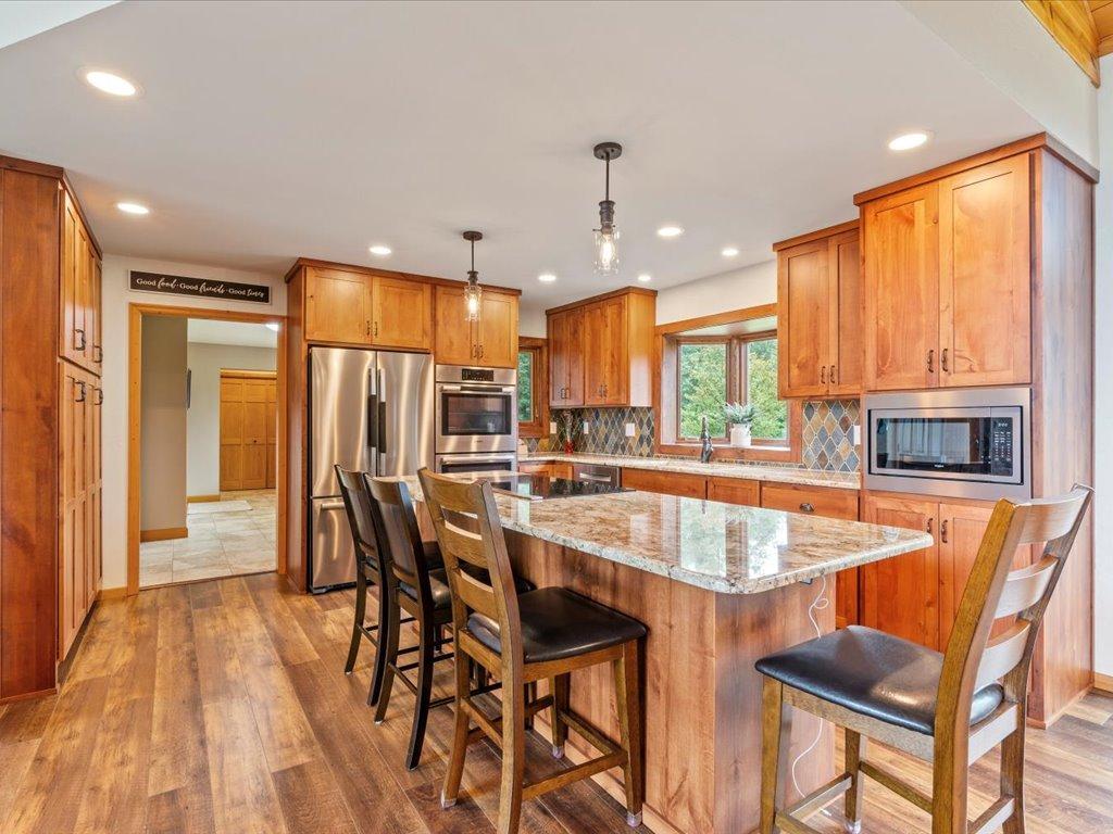 11292 Half Moon Drive, Merrifield, MN, 56465 | MLS: 6781870 | Edina Realty