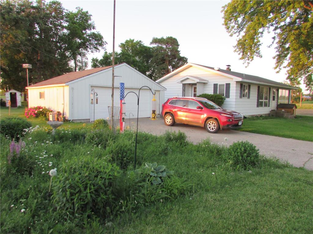 11293 County Road 3 SW, Cokato Twp, MN, 55321 | MLS: 6553859 | Edina Realty