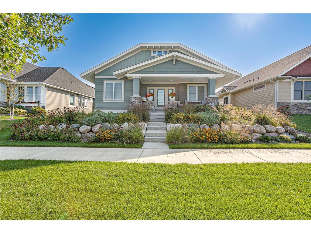 11331 Wildflower Drive N, Lake Elmo, MN, 55042 | MLS: 6482929 | Edina ...