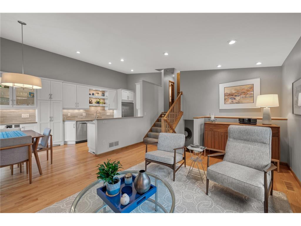 11389 Martin Street NW, Coon Rapids, MN, 55433 | MLS: 6487473 | Edina ...