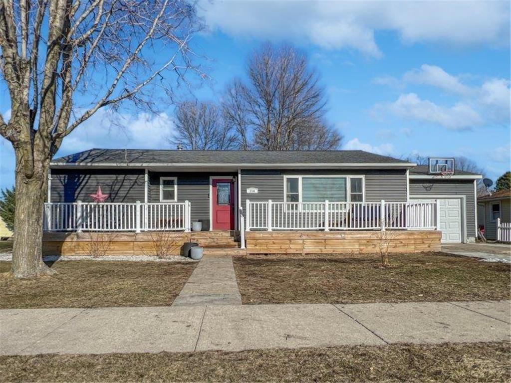 114 S 6th Avenue E, Truman, MN, 56088 | MLS: 6508601 | Edina Realty