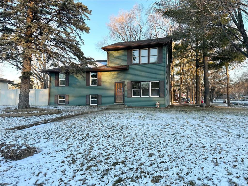 11401 Heather Street NW, Coon Rapids, MN, 55433 | MLS: 6475567 | Edina ...