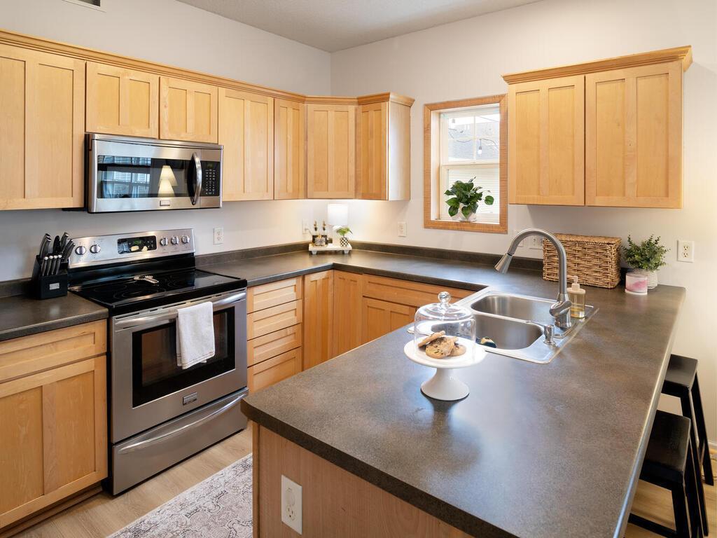 114010 Hundertmark Road, Chaska, MN, 55318 | MLS: 7022711 | Edina Realty
