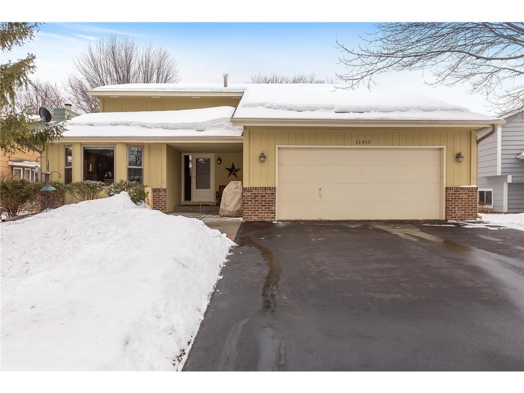 11415 48th Avenue N, Plymouth, MN, 55442 | MLS: 6335174 | Edina Realty