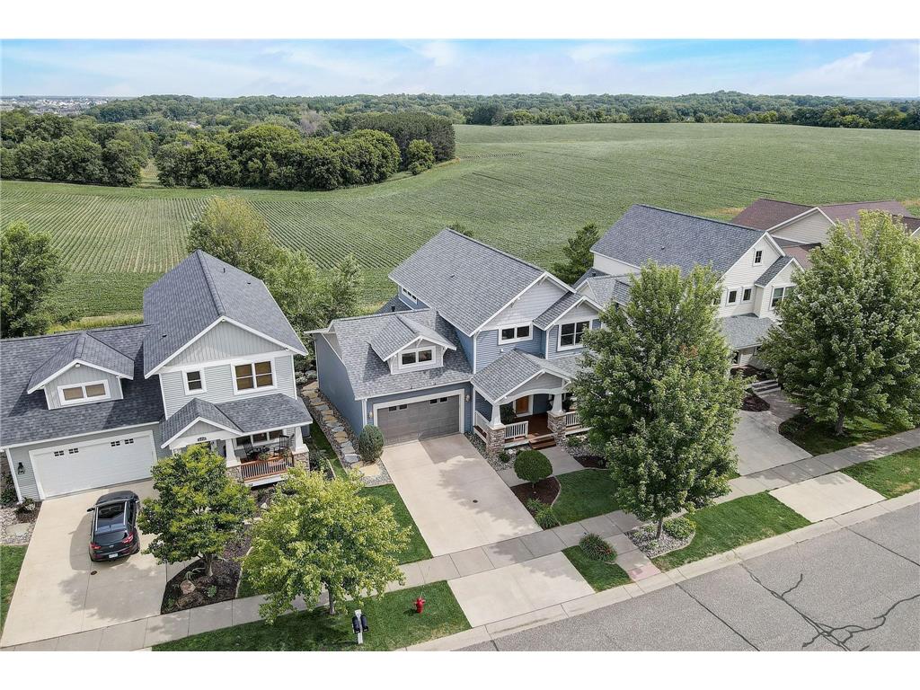 11470 Balsam Way, Woodbury, MN, 55129 | MLS: 6488939 | Edina Realty