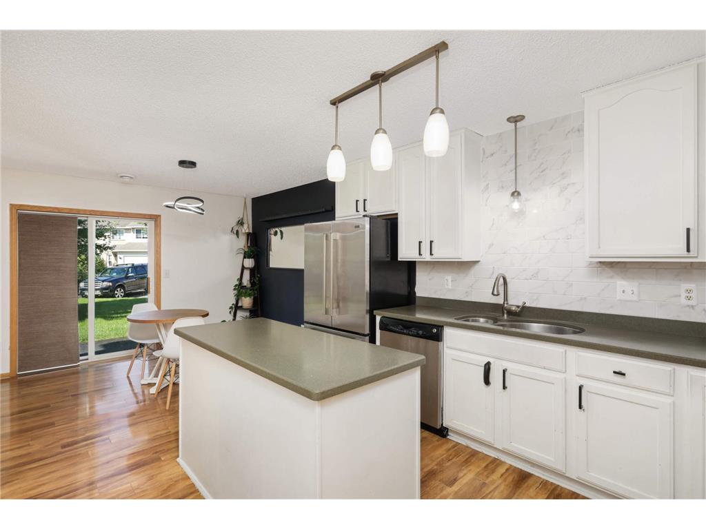 11492 Town Center Drive NE, Saint Michael, MN, 55376 | MLS: 6586449 ...