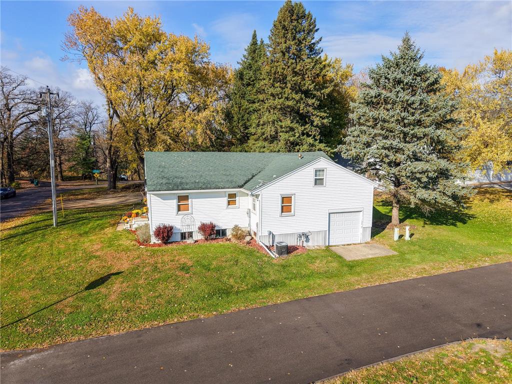 115 W Center Street, Oronoco, MN, 55960 | MLS: 6811579 | Edina Realty
