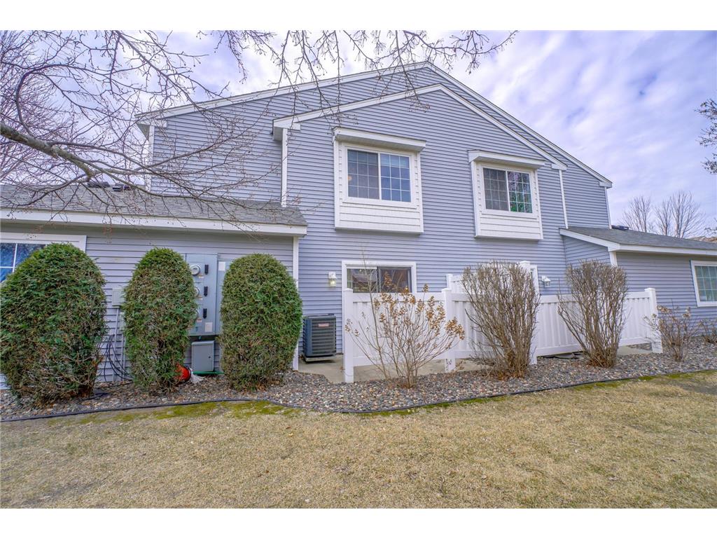 1151 100th Lane NE #C, Blaine, MN, 55434 | MLS: 6502303 | Edina Realty