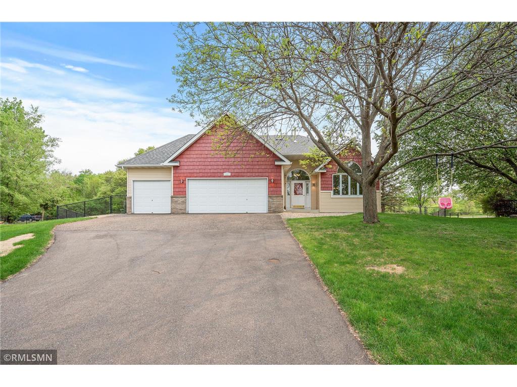 11537 Butternut Street NW, Coon Rapids, MN, 55448 | MLS: 6373044 ...