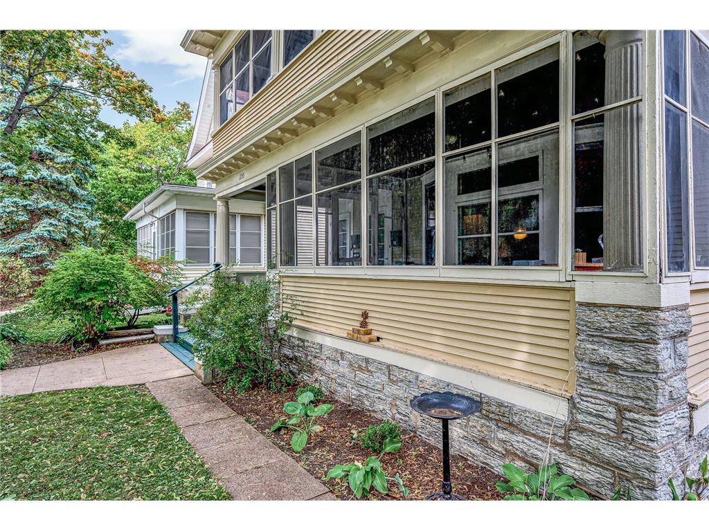 1155 Lincoln Avenue, Saint Paul, MN, 55105 | MLS: 6766006 | Edina Realty