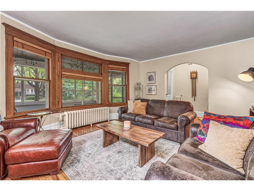 1155 Lincoln Avenue, Saint Paul, MN, 55105 | MLS: 6766006 | Edina Realty