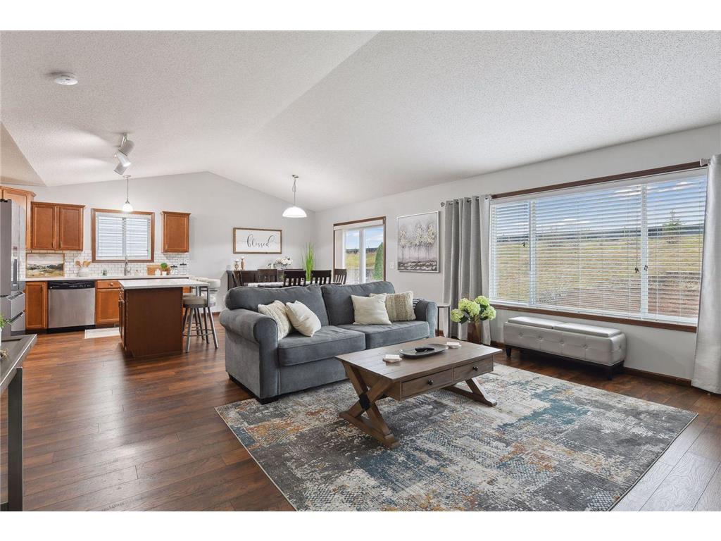 11575 20th Street NE, Saint Michael, MN, 55376 | MLS: 6417762 | Edina ...