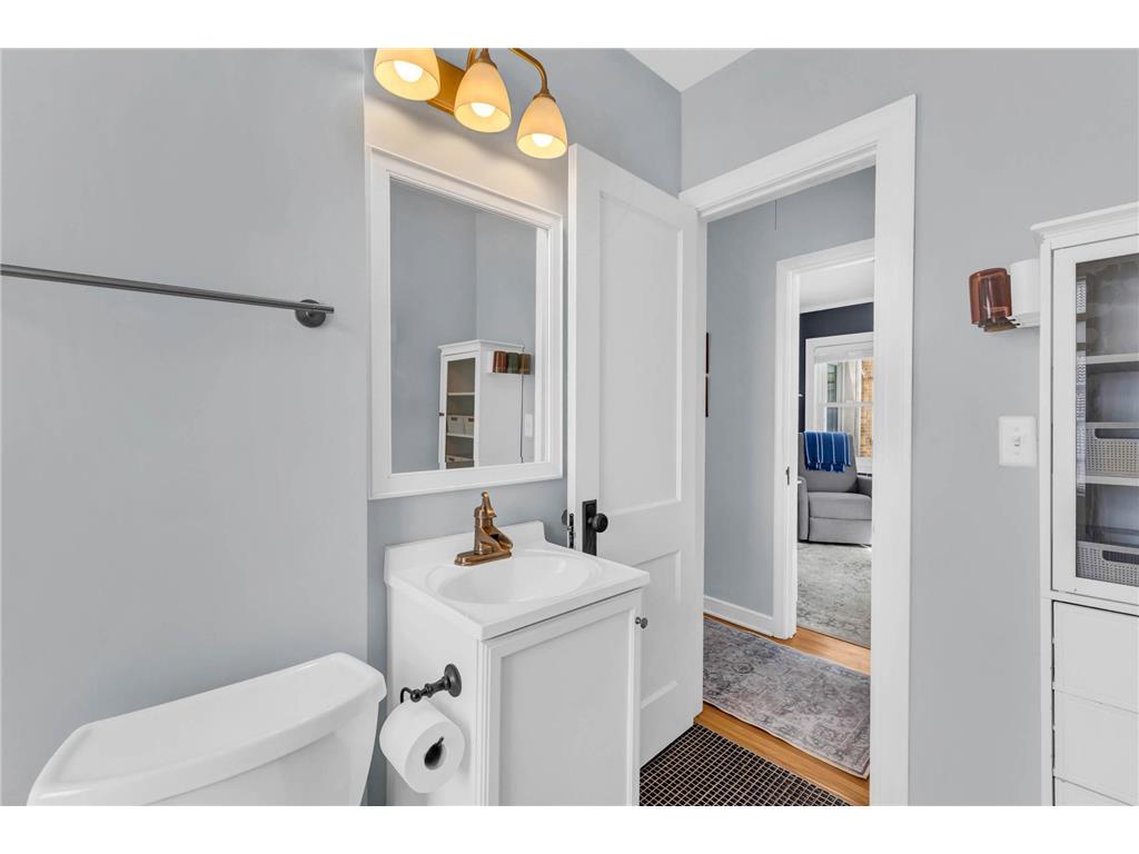 1160 James Avenue, Saint Paul, MN, 55105 | MLS: 7037580 | Edina Realty